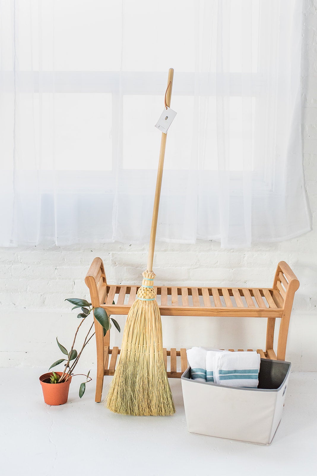 Custom Traditional Sweeper | Prairie Breeze Folk Arts Studio